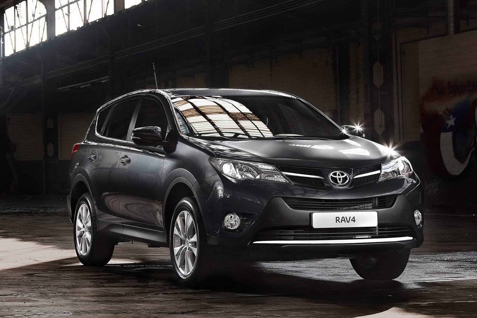 Toyota RAV4 2013 - Toyota - Autopareri